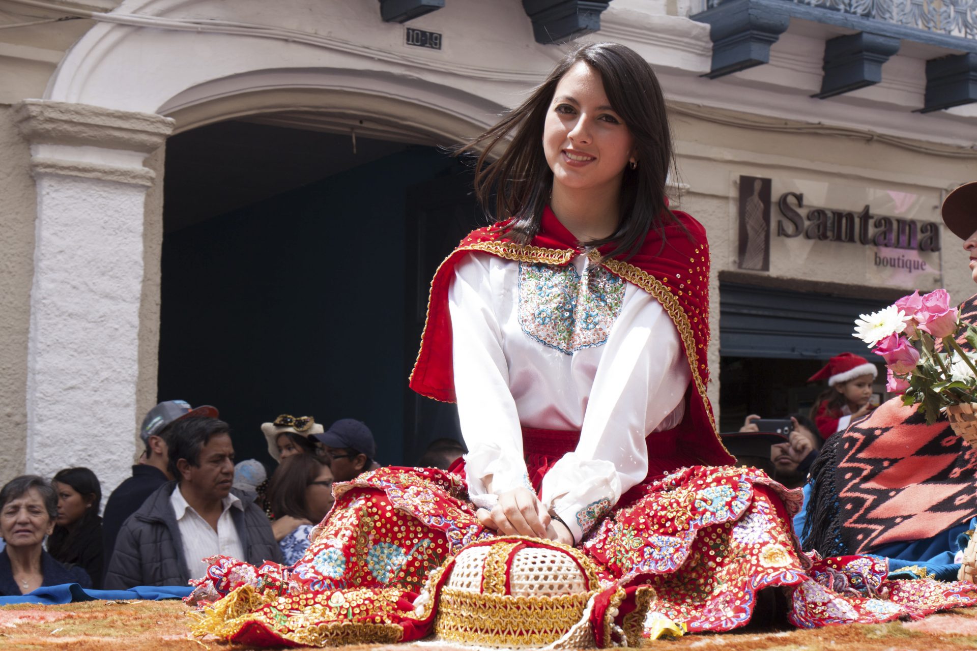 Procession in Honor of Baby Jesus - VisitCuenca